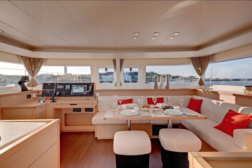 Tromsø: Midnight Sun Cruise in a Luxury Catamaran - FAQ