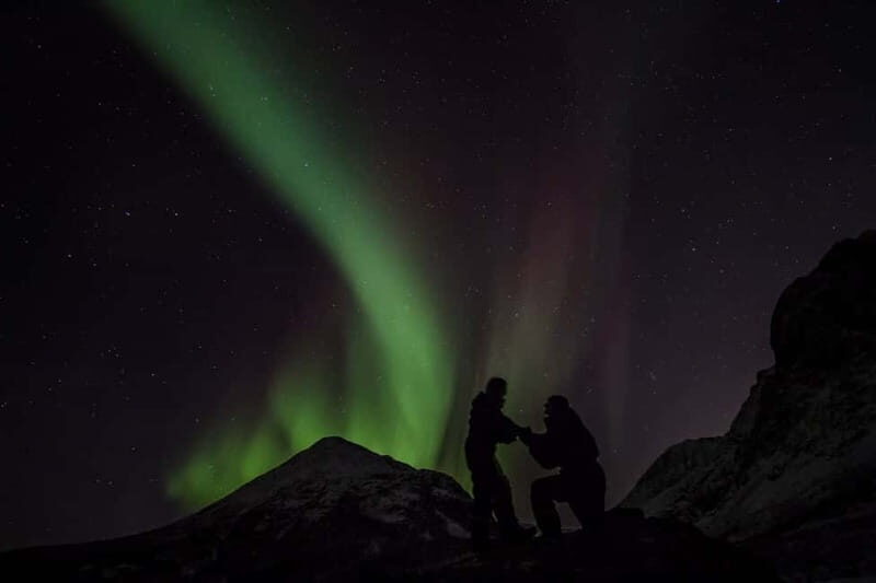Tromsø: Northern Lights Chase + Free Professional Photos - Photography and Memories