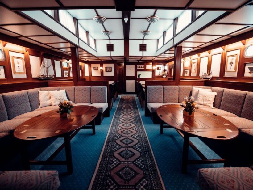 Tromsø: Polar Fjord Cruise on a Luxury Yacht with Lunch - Key Points