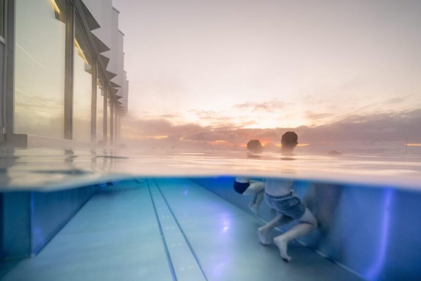 Tromsø: Spa/Pool with Bath, Sauna and Outdoor Heated Pool - Tromsø: Spa/Pool with Bath, Sauna and Outdoor Heated Pool — A Refreshing Arctic Escape