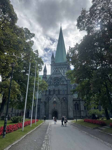 Trondheim: Audio Guide Panorama Bustour - A Closer Look at the Trondheim Panorama Bustour