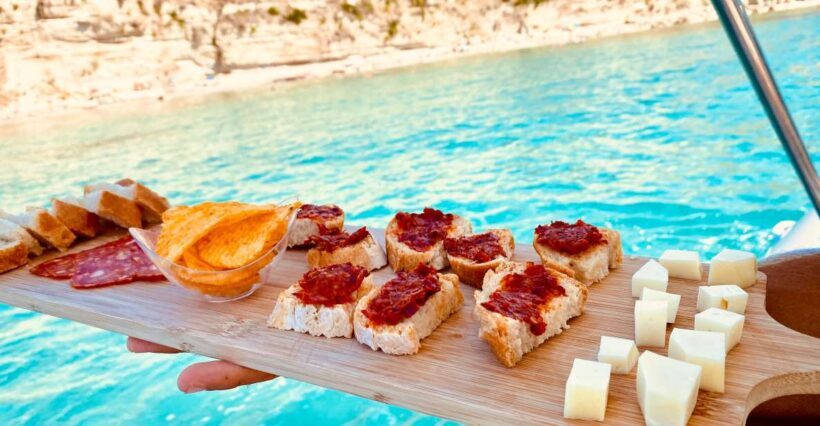 Tropea: Private Boat Rental with Skipper and Snacks - Why Consider the Tropea Private Boat Experience?