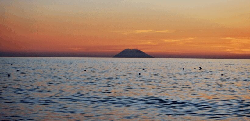 Tropea: Sunset Costa degli Dei Boat Tour with Swimming - The Itinerary and What Makes Each Stop Special