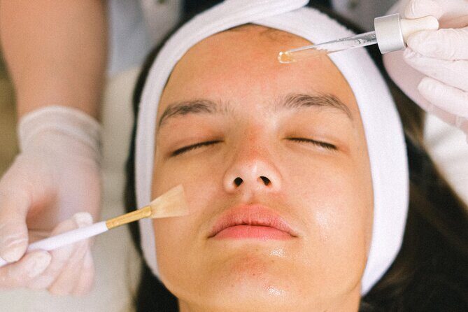 Tropical Glow Massage & Facial Combo - Key Points