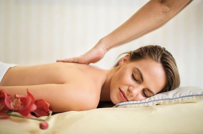 Tropical Glow Massage & Facial Combo - The Experience Provider: Hawaii Natural Therapy