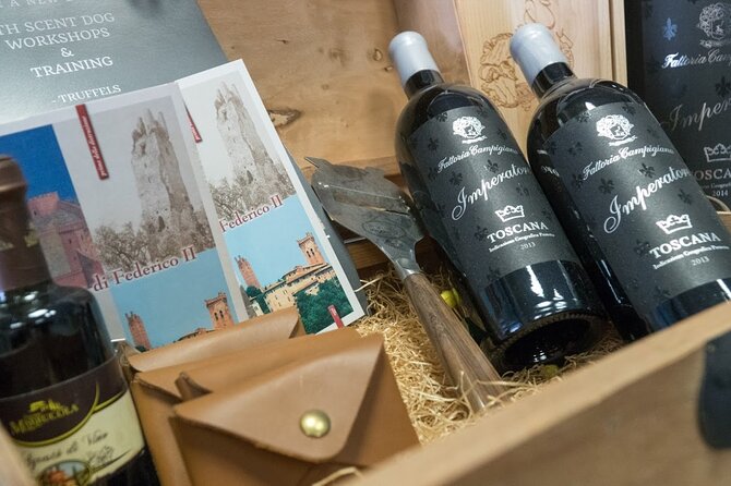 Truffle hunting and lunch experience, with Vinci and winery. - Introduction