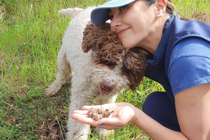 Truffle Hunting Experience in Assisi - Exploring the Umbrian Woods With Barto the Truffle Dog