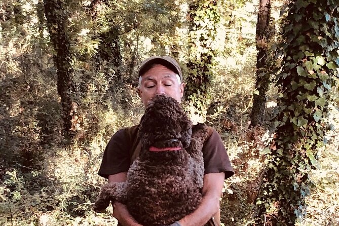 Truffle Hunting in Tuscany - Understanding the Role of Truffle Dogs in the Hunt