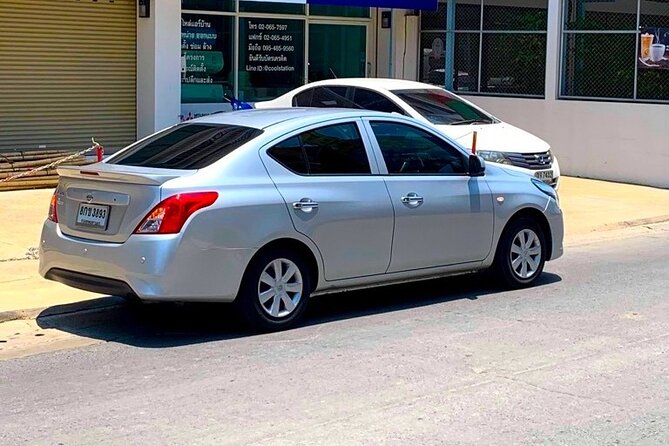 Try find your better than us ! Airport transfer service in Bangkok APT-HTL (BKK) - The Experience at the Airport: What You Can Expect