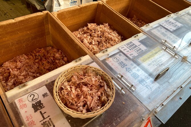 Tsukiji Fish Market Culture Walking and Food Tour - Capturing the Tour Experience