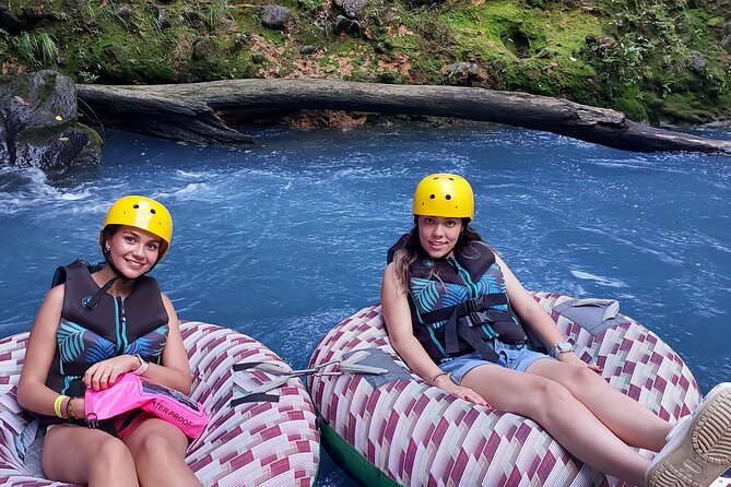 Tubing in Rio Celeste - Admiring the Stunning Scenery