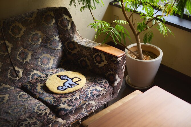 Tufting in Kyoto - Instructors Guidance and Support