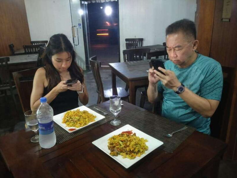 Tuk around Colombo city tour with German speaking guide - FAQs