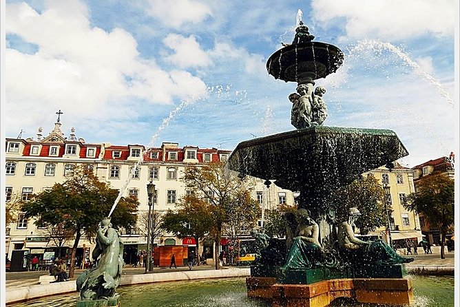 Tuk Tuk Lisbon a Discovery À La Carte Without Fatigue. Lisbon Differently.01 - Highlighting Positive Customer Feedback