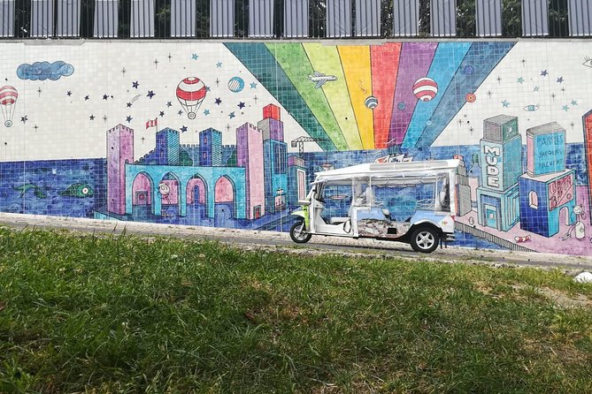 Tuk Tuk Lisbon: The Best of Lisbon in Half a Day - Meeting Point and Pickup