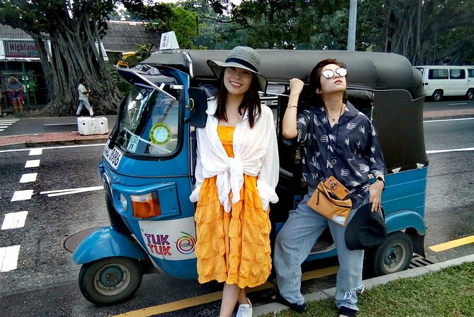 Tuk Tuk Private Safari Tour Exploring Sri Lanka's Capital Colombo - The Sum Up