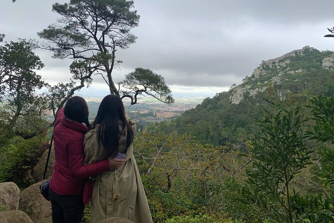 Tuk Tuk Private Tour in Sintra and Beaches - Admiring the Pena Palace