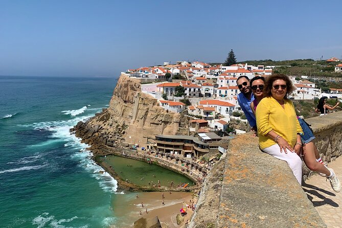 Tuk Tuk Private Tour in Sintra and Beaches - Visiting the Fonte De Sintra