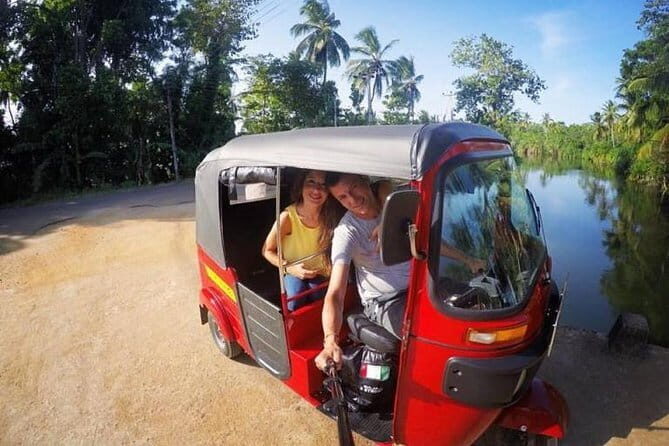 Tuk Tuk Rent In Sri Lanka - Key Points