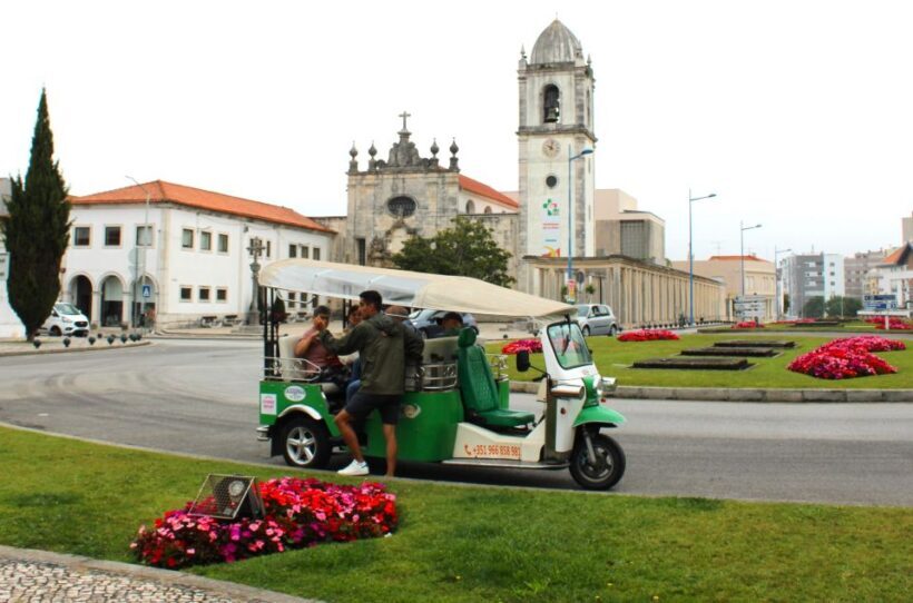 Tuk Tuk Tour in Aveiro - Key Points
