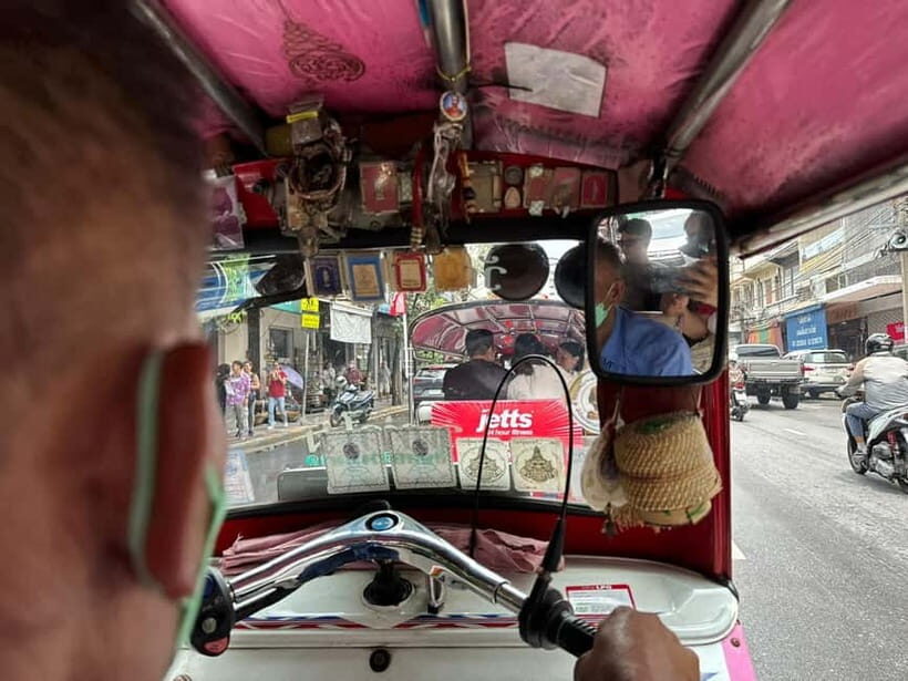 Tuk Tuk Tour in Bangkok - Exploring Bangkok on a Tuk Tuk