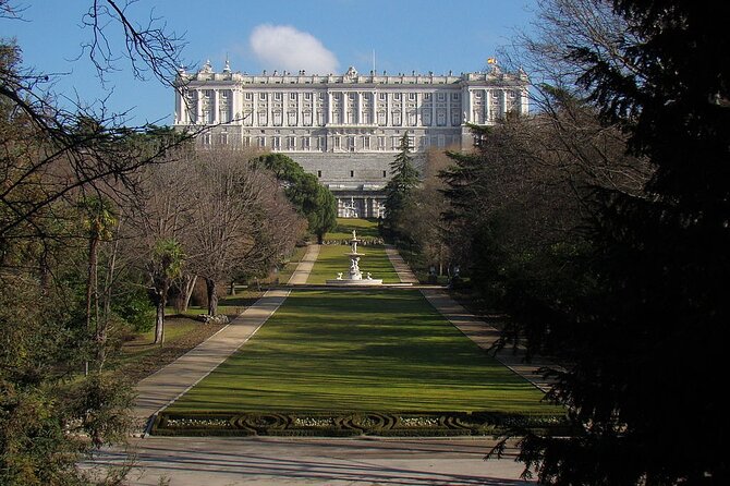 Tuk Tuk Tour Madrid - Scenic Routes and Attractions