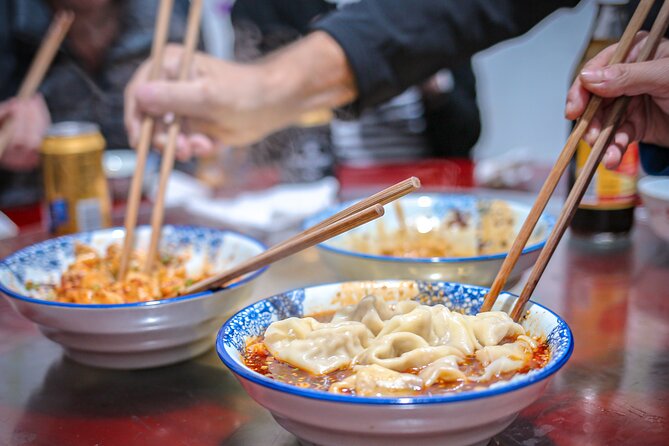 Tuktuk Food Tour Through Chengdu's Local Eats - Key Points