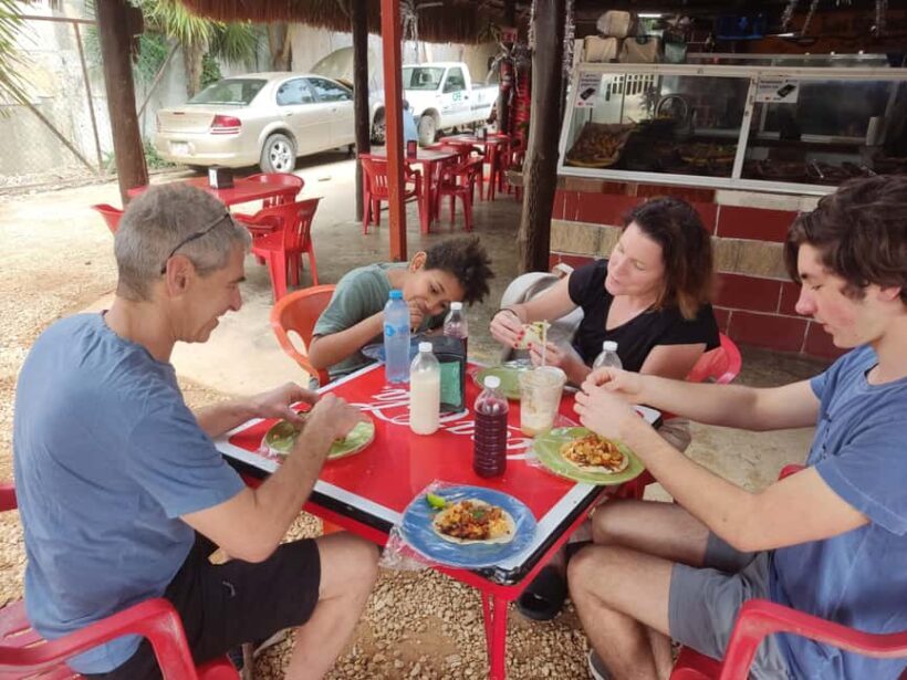 Tulum: Best Taco Tour - Atmosphere and Group Dynamics