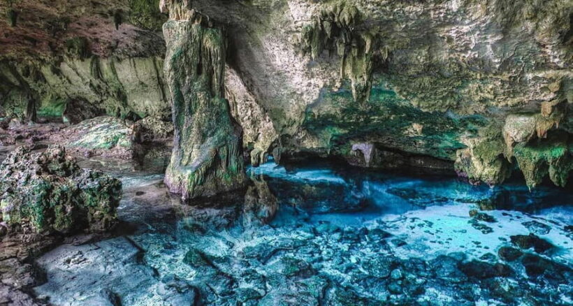 Tulum: Cenote Dos Ojos and Cenote Manati Tour - Visiting Cenote Dos Ojos