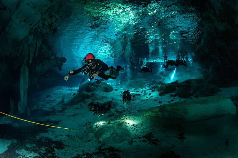 Tulum : Dos Ojos cenote 2 scuba dives (certified divers) - Key Points