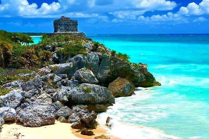 Tulum Ruins, Gran Cenote and Yal Ku Lagoon Day Tour - Exploring the Tulum Ruins, Gran Cenote, and Yal Kú Lagoon Day Tour