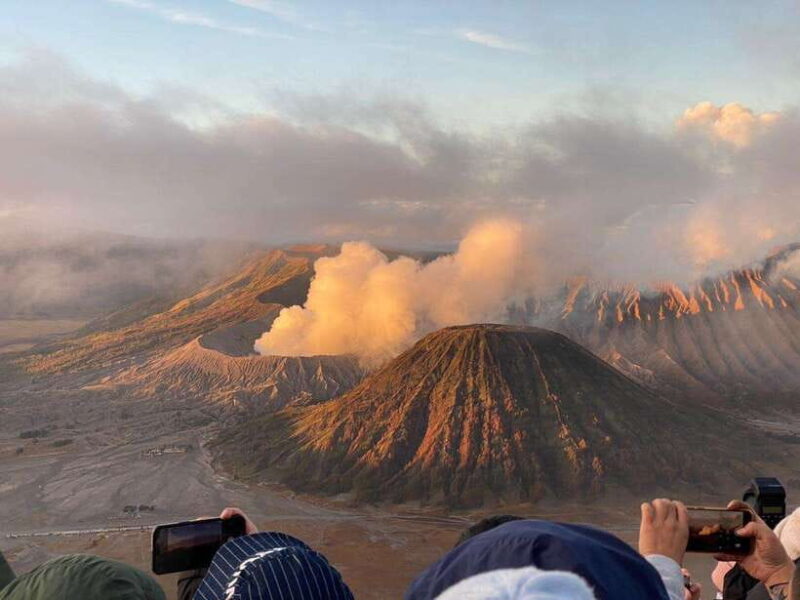 Tumpak Sewu Waterfall, Mount Bromo, Mt.Ijen 4-Day Tour - Key Points