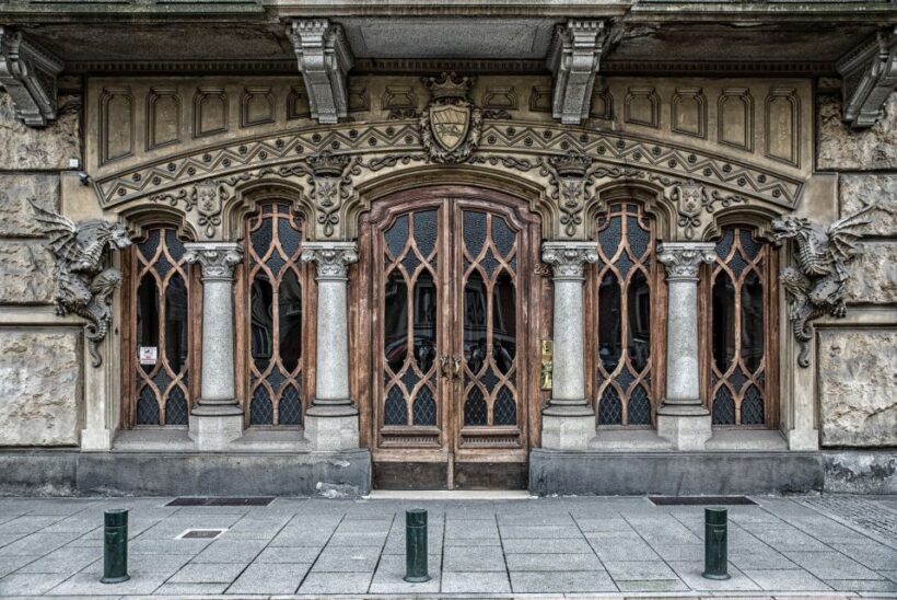Turin: Art Nouveau Walking Tour with Coffee - Key Points