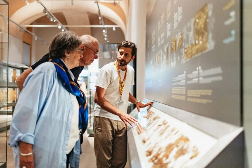 Turin: Egyptian Museum Priority Access Guided Tour - The Experience of the Guides and the Group