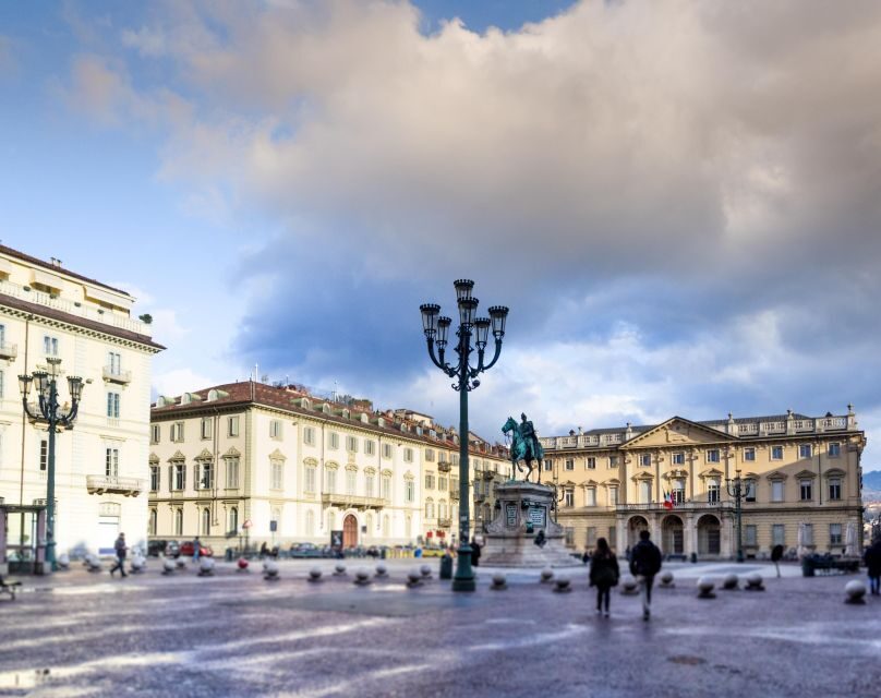 Turin: Express Walk with a Local in 60 minutes - Pricing and Value: Is It Worth It?