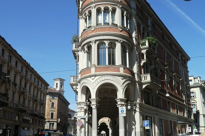 Turin Highlights Private Walking Tour With Piazza Castello and Piazza San Carlo - Exploring Piazza San Carlo