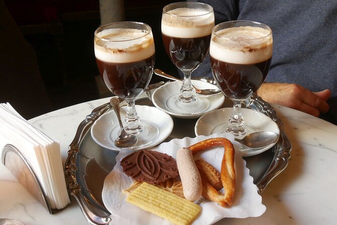 Turin Sweet & Chocolate Walking Food Tour by Do Eat Better - Learning the History of Chocolate in the Region