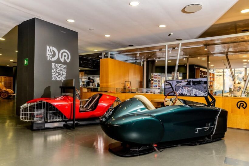 Turin: Vintage Car Simulators at MAUTO - Who Should Consider This Experience?