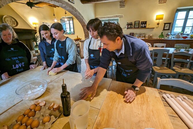 Tuscan Cooking Class of Homemade Pastas and Cantucci Cookies - What to Expect During the Class