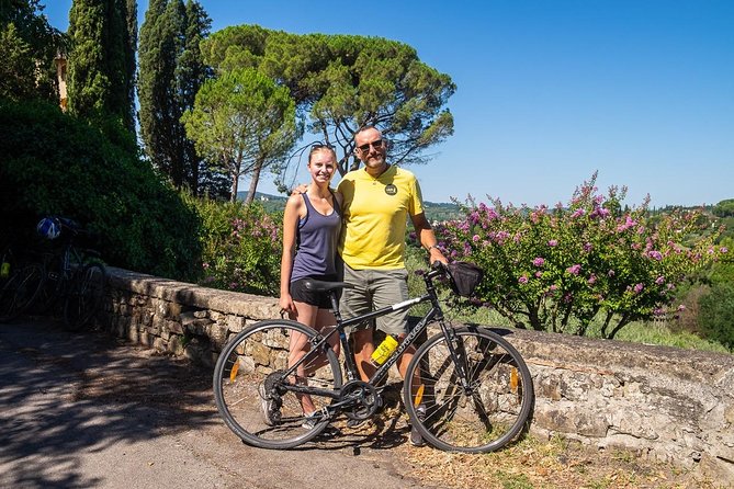 Tuscan Country Bike Tour With Wine and Olive Oil Tastings - Inclusions and Logistics