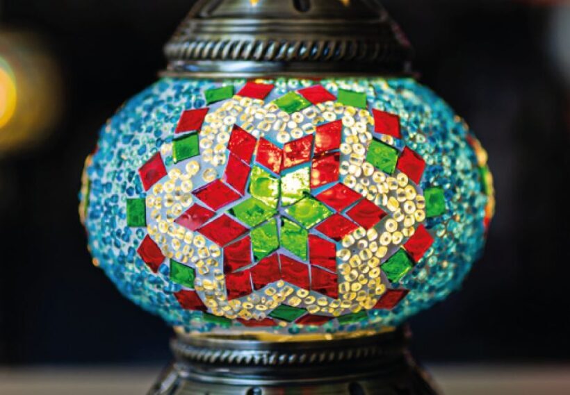 Tustin: Mosaic Lamp Making Workshop - Key Points