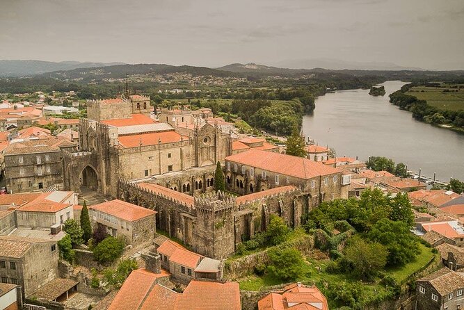 Tuy and Baiona Private Day Tour from Vigo - Shore Excursion - Baiona: A Coastal Town with Charm