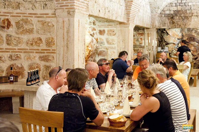 Twice the Wine - Two Wineries Half Day Tour, With Delicacies - Discovering Two Distinctive Wineries