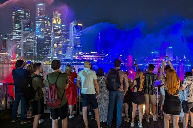 Twilight Magic Singapore River Cruise and 2 Light Show - Key Points