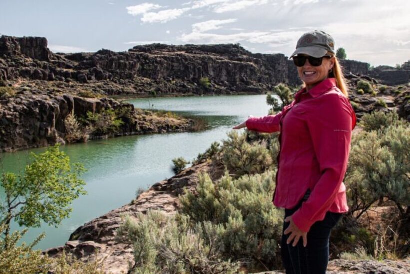 Twin Falls: Dierkes Lake Hike & Shoshone Falls Guided Tour - Final Thoughts