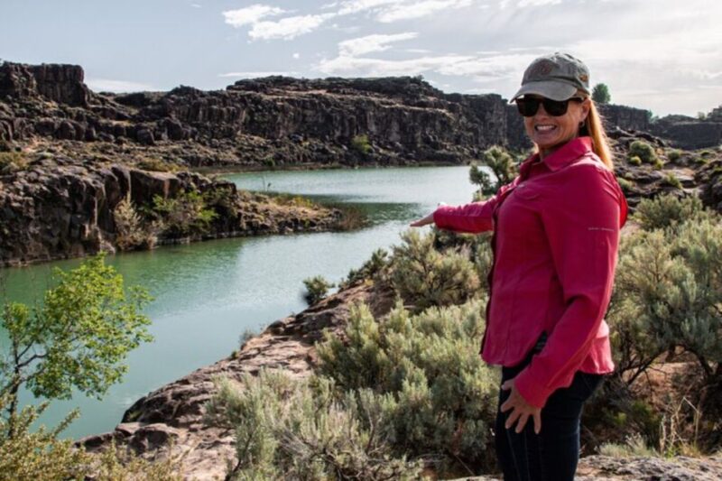 Twin Falls: Dierkes Lake Hike & Shoshone Falls Guided Tour - FAQ