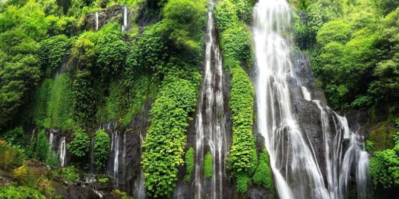 Twin Lake Trekking Combination visit Banyumala Waterfall - Exploring Bali’s Hidden Natural Gems with the Twin Lakes Trekking Tour