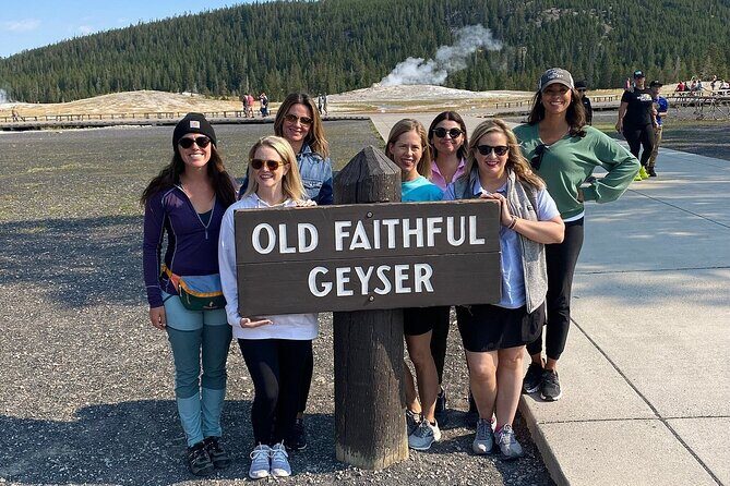 Two Day Yellowstone Tour: Upper & Lower Loop | Bozeman | PRIVATE - Price and Value Analysis
