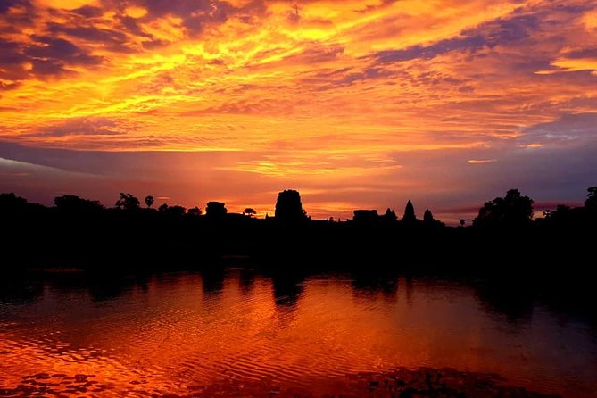 Two Days Angkor Tour - Day 2: Floating Villages and Cultural Insights