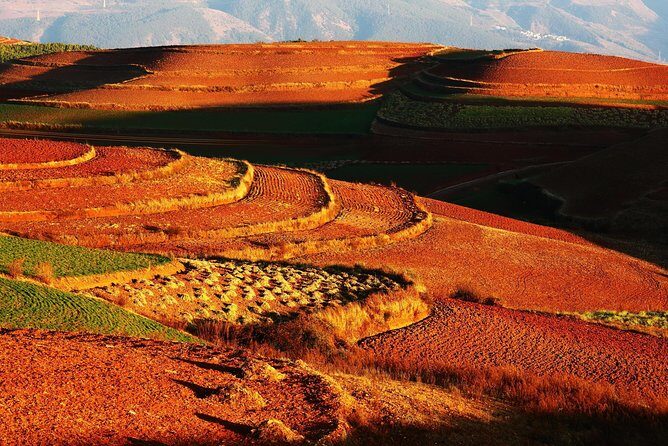 Two Days Colorful Private Tour from Kunming to Dongchuan Red Land - The Itinerary in Detail: What to Expect